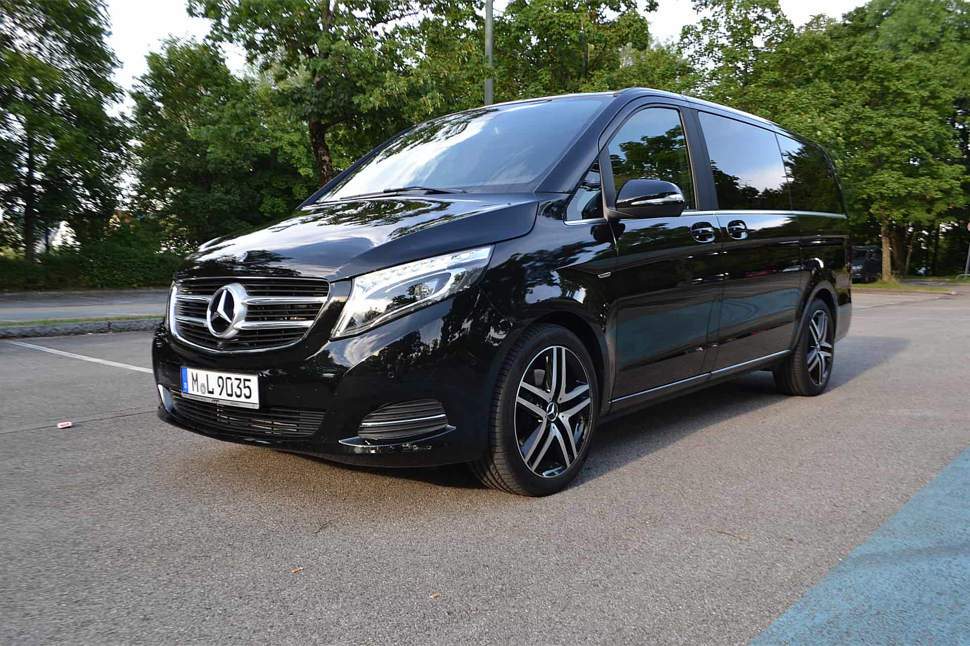 VIP van hire 5-seater - Munich and Germany
